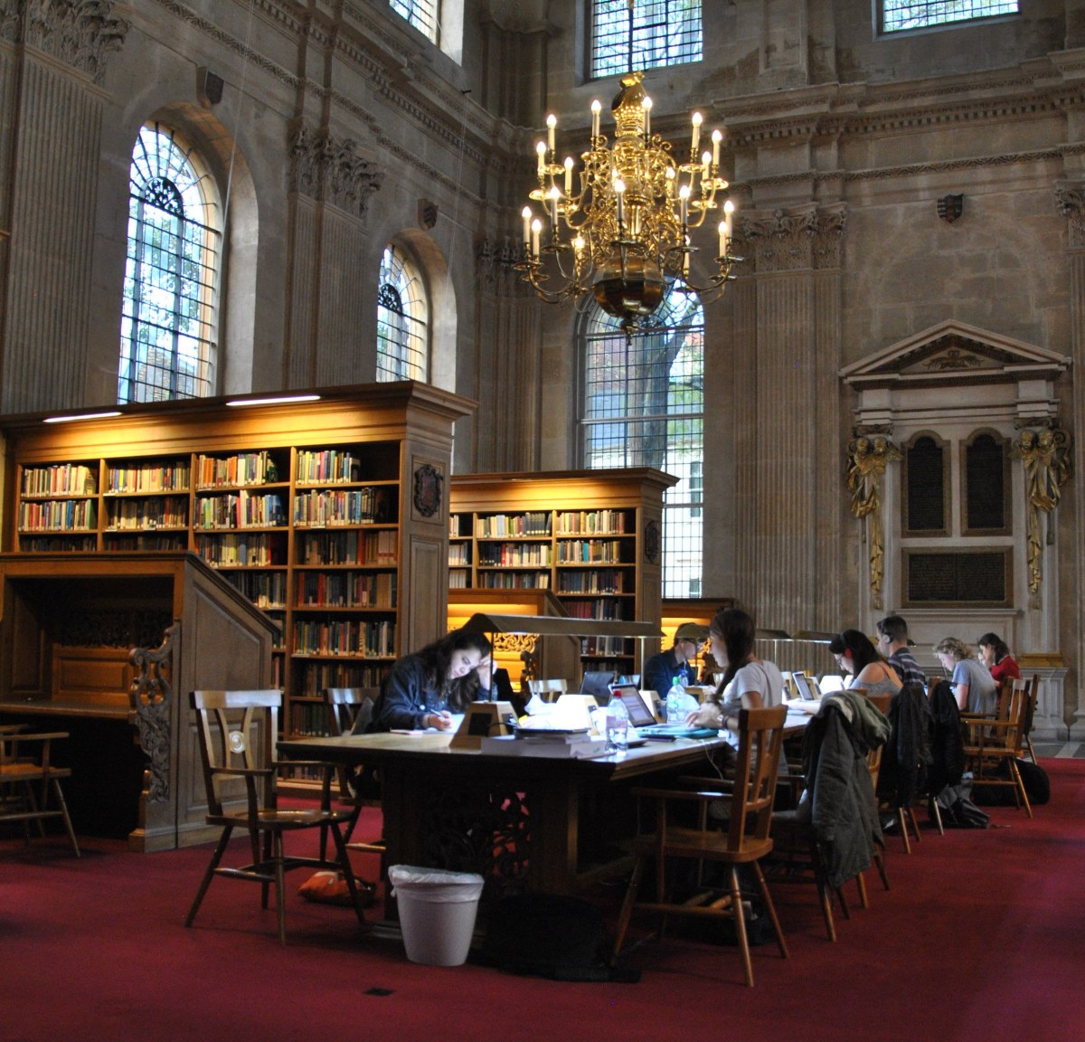 Spaces of Knowledge – Eva-Christina Edinger